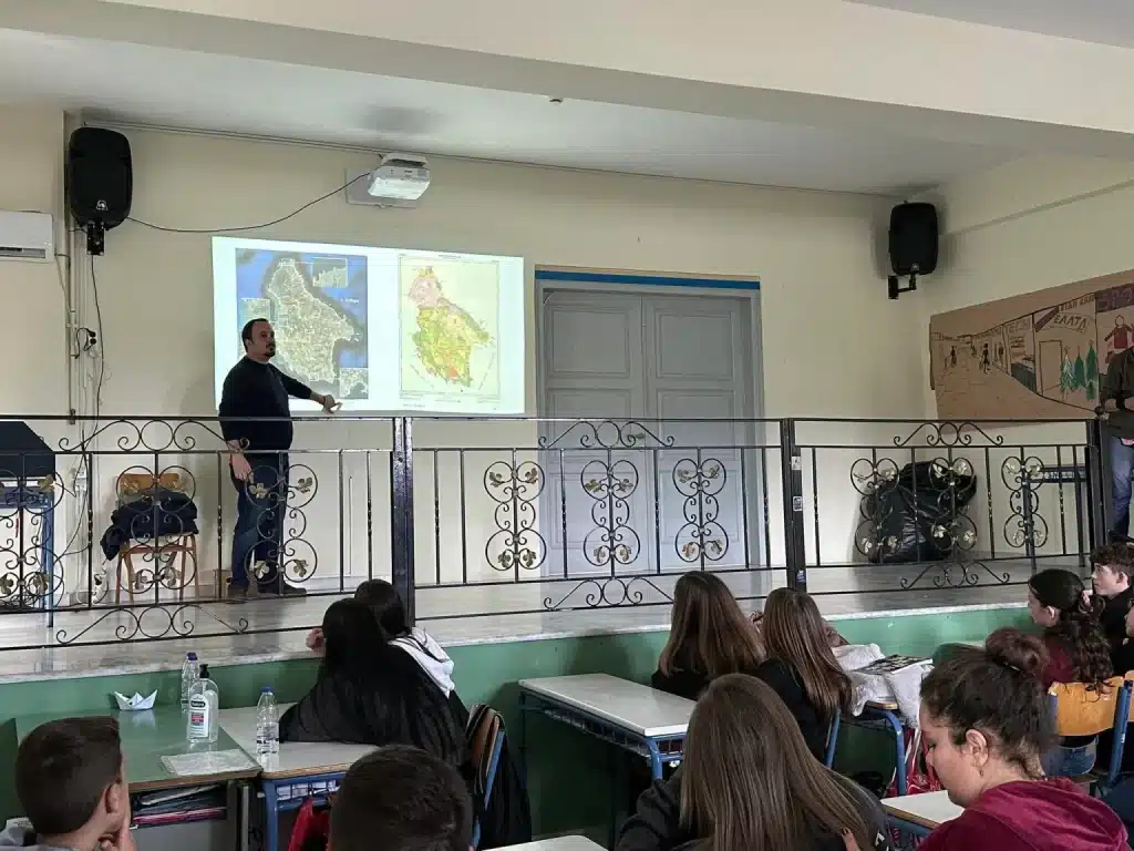 ΚΩΝΣΤΑΝΤΙΝΟΣ ΤΡΙΜΜΗΣ, Ο ΔΙΑΠΡΕΠΗΣ ΑΡΧΑΙΟΛΟΓΟΣ – ΣΠΗΛΑΙΟΛΟΓΟΣ, ΣΤΟ ...